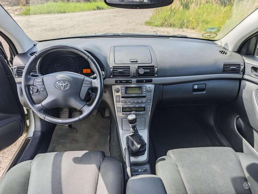 Pelēks Toyota Avensis 2007 Šauļi, ar dzinēja tilpumu 2.00 L un nobraukumu 335 tūkst. km par 2000 €, foto 10 vietnē AUTOMOTO.COM.LV