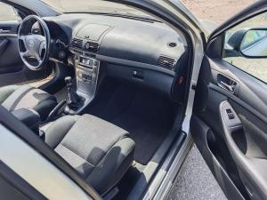 Pelēks Toyota Avensis 2007 Šauļi, ar dzinēja tilpumu 2.00 L un nobraukumu 335 tūkst. km par 2000 €, foto 13 vietnē AUTOMOTO.COM.LV