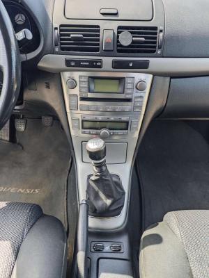 Pelēks Toyota Avensis 2007 Šauļi, ar dzinēja tilpumu 2.00 L un nobraukumu 335 tūkst. km par 2000 €, foto 14 vietnē AUTOMOTO.COM.LV