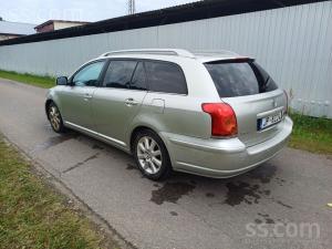 Pelēks Toyota Avensis 2007 Preiļi, ar dzinēja tilpumu 2.00 L un nobraukumu 322 tūkst. km par 1050 €, foto 4 vietnē AUTOMOTO.COM.LV