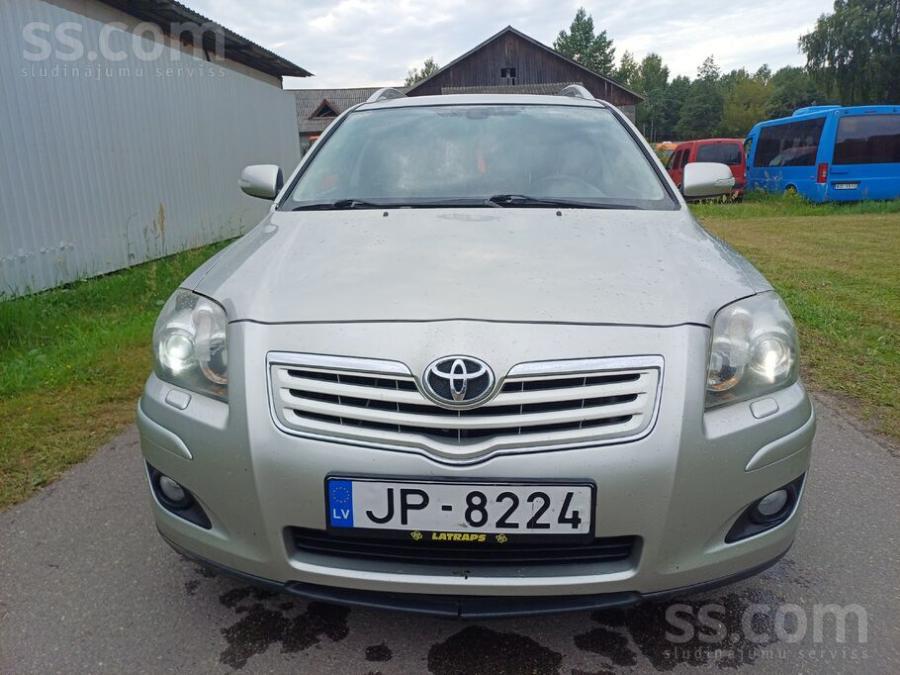 Pelēks Toyota Avensis 2007 Preiļi, ar dzinēja tilpumu 2.00 L un nobraukumu 322 tūkst. km par 1050 €, foto 6 vietnē AUTOMOTO.COM.LV