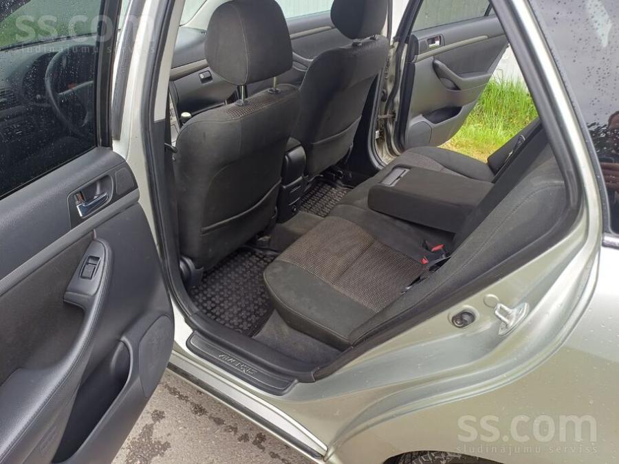 Pelēks Toyota Avensis 2007 Preiļi, ar dzinēja tilpumu 2.00 L un nobraukumu 322 tūkst. km par 1050 €, foto 8 vietnē AUTOMOTO.COM.LV