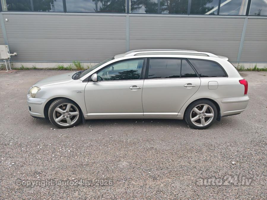 Серый Тойота Авенсис 2007 в Кейла, объемом двигателя 2.20 л и пробегом 307 тыс. км за 1990 €, фото 5 на AUTOMOTO.COM.LV