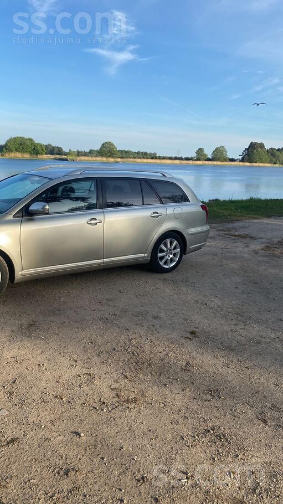 Grey Toyota Avensis 2007 in Jurmala, with an engine capacity of 2.00 L and mileage of 496 thousand km for 1350 €, photo 4 on AUTOMOTO.COM.LV