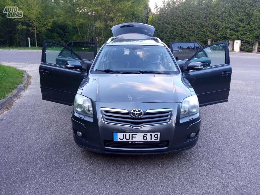 Серый Тойота Авенсис 2007 в Вильнюс, объемом двигателя 2.00 л и пробегом 320 тыс. км за 1990 €, фото 17 на AUTOMOTO.COM.LV