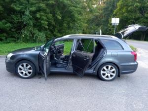 Серый Тойота Авенсис 2007 в Вильнюс, объемом двигателя 2.00 л и пробегом 320 тыс. км за 1990 €, фото 18 на AUTOMOTO.COM.LV