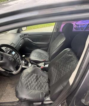 Pelēks Toyota Avensis 2007 Panevēža, ar dzinēja tilpumu 2.00 L un nobraukumu 296 tūkst. km par 2400 €, foto 8 vietnē AUTOMOTO.COM.LV