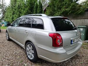 Pelēks Toyota Avensis 2007 Rīga, ar dzinēja tilpumu 2.20 L un nobraukumu 365 tūkst. km par 1480 €, foto 5 vietnē AUTOMOTO.COM.LV