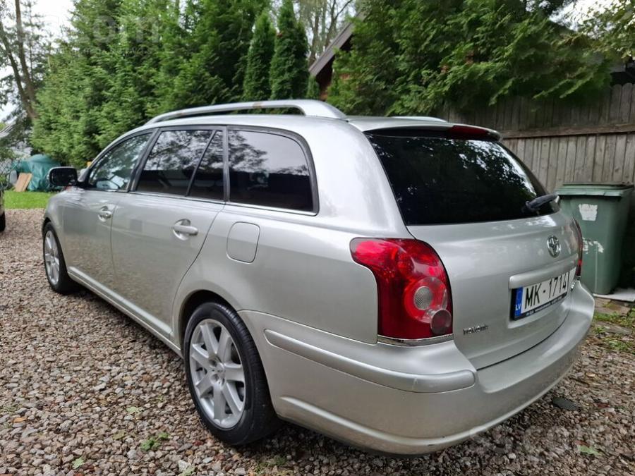 Pelēks Toyota Avensis 2007 Rīga, ar dzinēja tilpumu 2.20 L un nobraukumu 365 tūkst. km par 1480 €, foto 5 vietnē AUTOMOTO.COM.LV