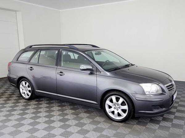 Grey Toyota Avensis 2007 in Tallinn, with an engine capacity of 2.00 L and mileage of 307 thousand km for 1599 €, photo 1 on AUTOMOTO.COM.LV