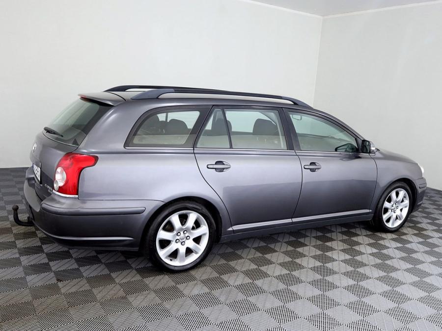 Grey Toyota Avensis 2007 in Tallinn, with an engine capacity of 2.00 L and mileage of 307 thousand km for 1599 €, photo 12 on AUTOMOTO.COM.LV