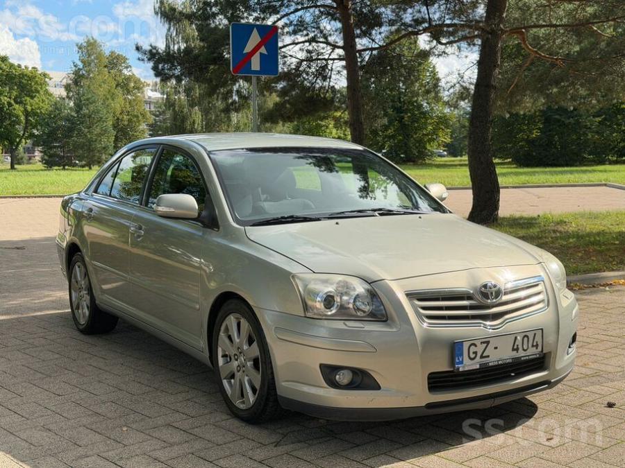 Серый Тойота Авенсис 2007 в Рига, объемом двигателя 2.00 л и пробегом 244 тыс. км за 1990 €, фото 1 на AUTOMOTO.COM.LV
