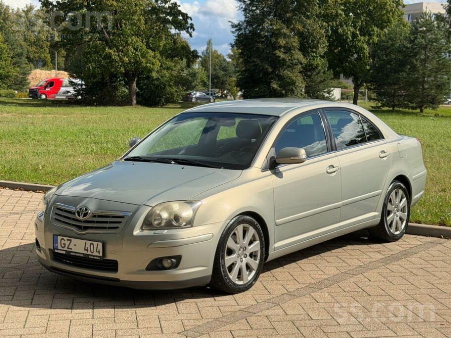 Серый Тойота Авенсис 2007 в Рига, объемом двигателя 2.00 л и пробегом 244 тыс. км за 1990 €, фото 5 на AUTOMOTO.COM.LV