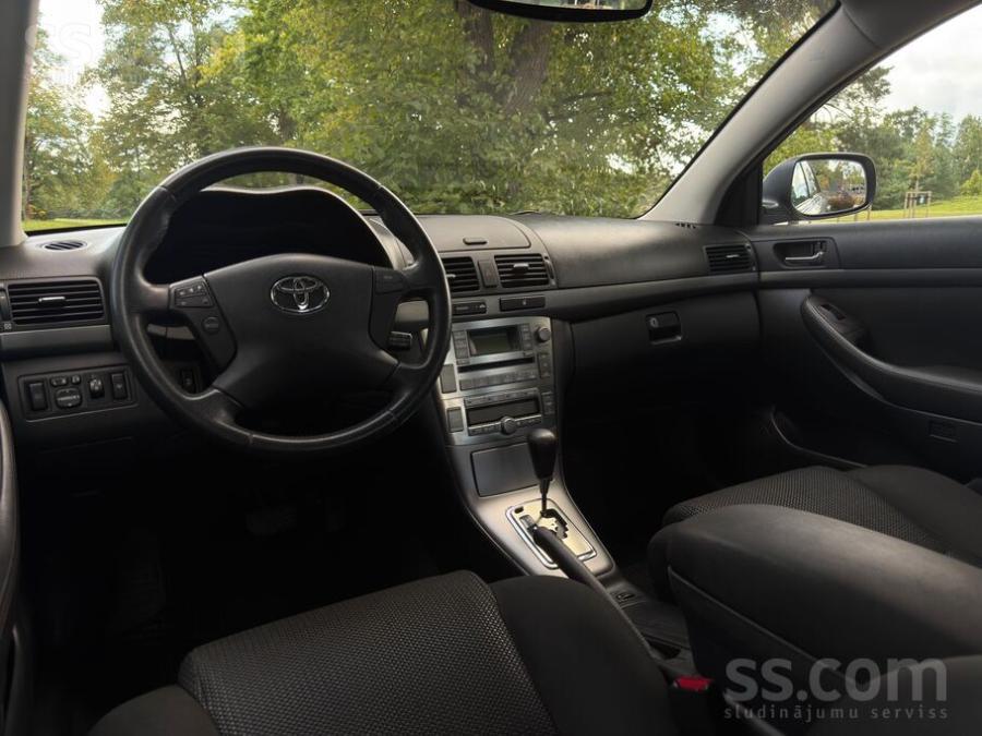 Серый Тойота Авенсис 2007 в Рига, объемом двигателя 2.00 л и пробегом 244 тыс. км за 1990 €, фото 16 на AUTOMOTO.COM.LV