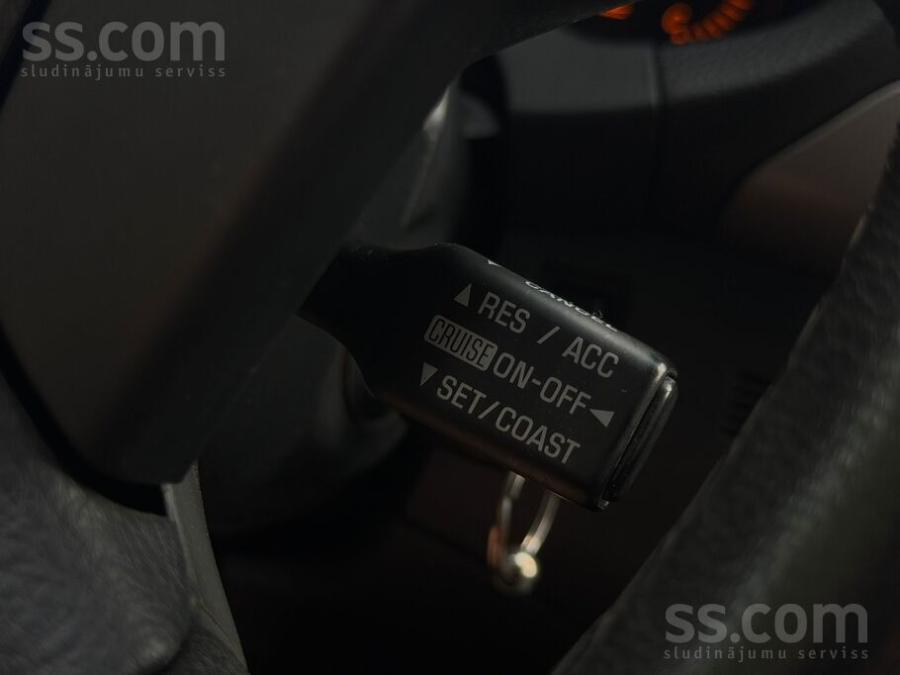 Серый Тойота Авенсис 2007 в Рига, объемом двигателя 2.00 л и пробегом 244 тыс. км за 1990 €, фото 23 на AUTOMOTO.COM.LV