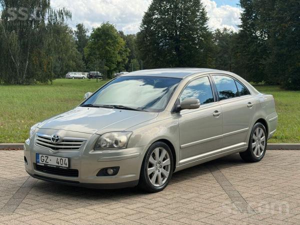 Grey Toyota Avensis 2007 in Riga, with an engine capacity of 2.00 L and mileage of 244 thousand km for 1990 €, photo 4 on AUTOMOTO.COM.LV