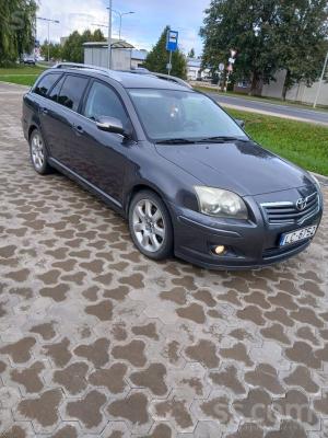 Серый Тойота Авенсис 2007 в Резекне, объемом двигателя 2.00 л и пробегом 427 тыс. км за 2150 €, фото 1 на AUTOMOTO.COM.LV