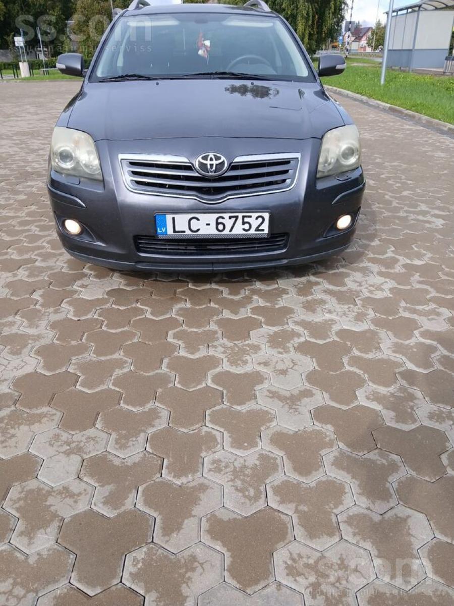Серый Тойота Авенсис 2007 в Резекне, объемом двигателя 2.00 л и пробегом 427 тыс. км за 2150 €, фото 3 на AUTOMOTO.COM.LV