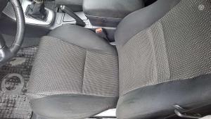 Pelēks Toyota Avensis 2007 Viļņa, ar dzinēja tilpumu 2.23 L un nobraukumu 260 tūkst. km par 2200 €, foto 10 vietnē AUTOMOTO.COM.LV