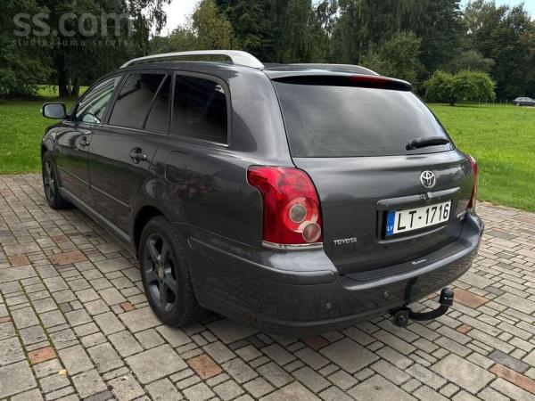 Pelēks Toyota Avensis 2007 Jelgava, ar dzinēja tilpumu 2.20 L un nobraukumu 345 tūkst. km par 2950 €, foto 6 vietnē AUTOMOTO.COM.LV