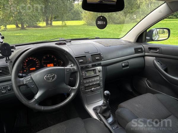 Pelēks Toyota Avensis 2007 Jelgava, ar dzinēja tilpumu 2.20 L un nobraukumu 345 tūkst. km par 2950 €, foto 7 vietnē AUTOMOTO.COM.LV