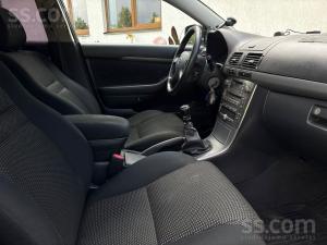 Pelēks Toyota Avensis 2007 Jelgava, ar dzinēja tilpumu 2.20 L un nobraukumu 345 tūkst. km par 2950 €, foto 9 vietnē AUTOMOTO.COM.LV
