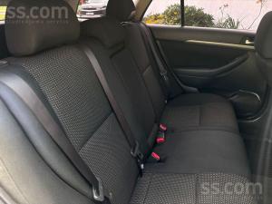 Pelēks Toyota Avensis 2007 Jelgava, ar dzinēja tilpumu 2.20 L un nobraukumu 345 tūkst. km par 2950 €, foto 11 vietnē AUTOMOTO.COM.LV