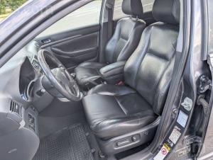Pelēks Toyota Avensis 2007 Rīga, ar dzinēja tilpumu 2.00 L un nobraukumu 223 tūkst. km par 2900 €, foto 19 vietnē AUTOMOTO.COM.LV