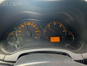 Pelēks Toyota Avensis 2007 Rīga, ar dzinēja tilpumu 2.00 L un nobraukumu 223 tūkst. km par 2900 €, foto 28 vietnē AUTOMOTO.COM.LV