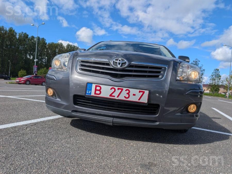 Pelēks Toyota Avensis 2007 Rīga, ar dzinēja tilpumu 2.00 L un nobraukumu 223 tūkst. km par 2900 €, foto 30 vietnē AUTOMOTO.COM.LV