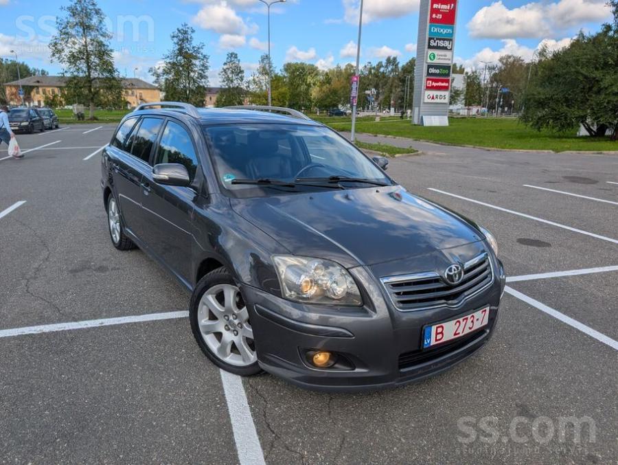 Pelēks Toyota Avensis 2007 Rīga, ar dzinēja tilpumu 2.00 L un nobraukumu 223 tūkst. km par 2900 €, foto 31 vietnē AUTOMOTO.COM.LV