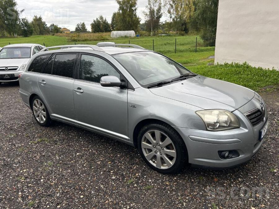 Серый Тойота Авенсис 2007 в Лимбажи, объемом двигателя 2.20 л и пробегом 347 тыс. км за 1650 €, фото 4 на AUTOMOTO.COM.LV