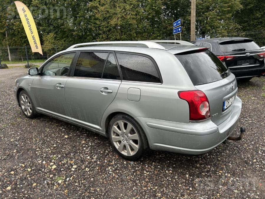 Серый Тойота Авенсис 2007 в Лимбажи, объемом двигателя 2.20 л и пробегом 347 тыс. км за 1650 €, фото 7 на AUTOMOTO.COM.LV