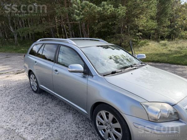 Pelēks Toyota Avensis 2007 Liepāja, ar dzinēja tilpumu 2.00 L un nobraukumu 307 tūkst. km par 1500 €, foto 4 vietnē AUTOMOTO.COM.LV