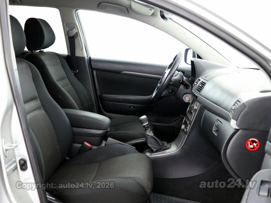Серый Тойота Авенсис 2007 в Таллин, объемом двигателя 2.20 л и пробегом 346 тыс. км за 999 €, фото 7 на AUTOMOTO.COM.LV
