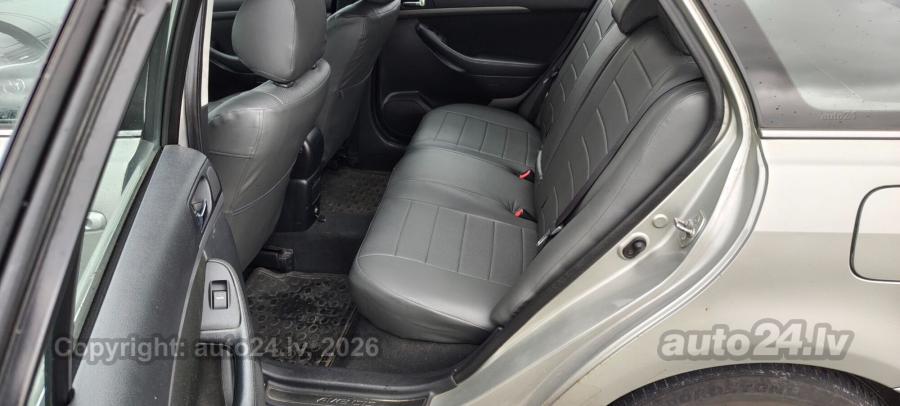 Серый Тойота Авенсис 2007 в Таллин, объемом двигателя 2.00 л и пробегом 409 тыс. км за 1990 €, фото 9 на AUTOMOTO.COM.LV
