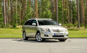 Grey Toyota Avensis 2007 in Riga, with an engine capacity of 2.00 L and mileage of 291 thousand km for 2590 €, photo 3 on AUTOMOTO.COM.LV