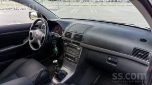 Grey Toyota Avensis 2007 in Riga, with an engine capacity of 2.00 L and mileage of 291 thousand km for 2590 €, photo 11 on AUTOMOTO.COM.LV