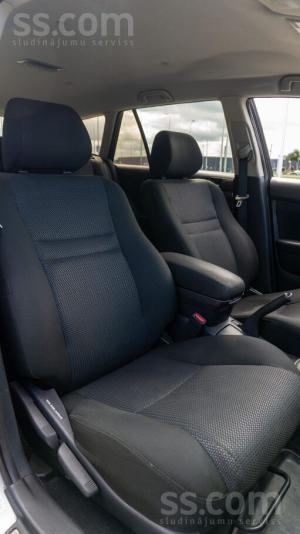 Grey Toyota Avensis 2007 in Riga, with an engine capacity of 2.00 L and mileage of 291 thousand km for 2590 €, photo 22 on AUTOMOTO.COM.LV