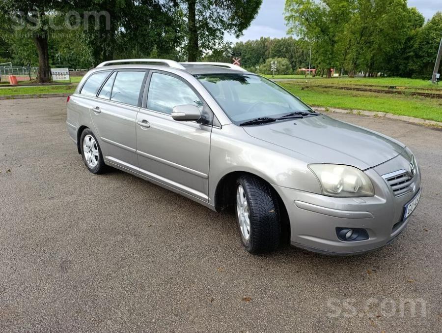 Pelēks Toyota Avensis 2007 Rīga, ar dzinēja tilpumu 1.80 L un nobraukumu 293 tūkst. km par 1890 €, foto 7 vietnē AUTOMOTO.COM.LV