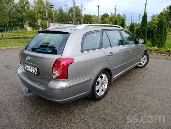 Тойота Авенсис 2007 в Рига на AUTOMOTO.COM.LV Серый Тойота Авенсис 2007 в Рига, объемом двигателя 1.80 л и пробегом 293 тыс. км за 1890 €, фото 6 на AUTOMOTO.COM.LV