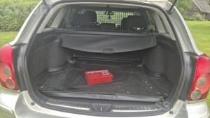 Pelēks Toyota Avensis 2007 Dobele, ar dzinēja tilpumu 2.20 L un nobraukumu 332 tūkst. km par 2150 €, foto 6 vietnē AUTOMOTO.COM.LV
