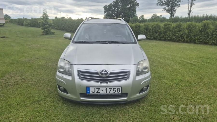 Pelēks Toyota Avensis 2007 Dobele, ar dzinēja tilpumu 2.20 L un nobraukumu 332 tūkst. km par 2150 €, foto 9 vietnē AUTOMOTO.COM.LV
