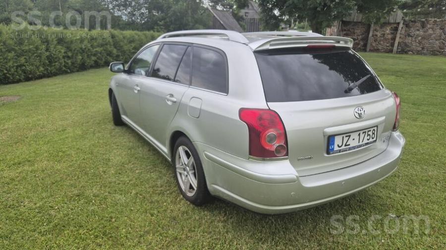 Серый Тойота Авенсис 2007 в Добеле, объемом двигателя 2.20 л и пробегом 329 тыс. км за 2150 €, фото 10 на AUTOMOTO.COM.LV