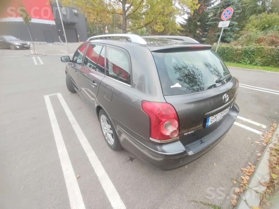 Серый Тойота Авенсис 2007 в Рига, объемом двигателя 2.00 л и пробегом 329 тыс. км за 1800 €, фото 4 на AUTOMOTO.COM.LV