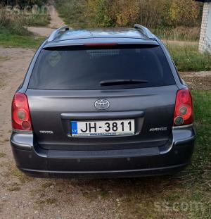 Серый Тойота Авенсис 2007 в Даугавпилс, объемом двигателя 2.00 л и пробегом 297 тыс. км за 750 €, фото 4 на AUTOMOTO.COM.LV
