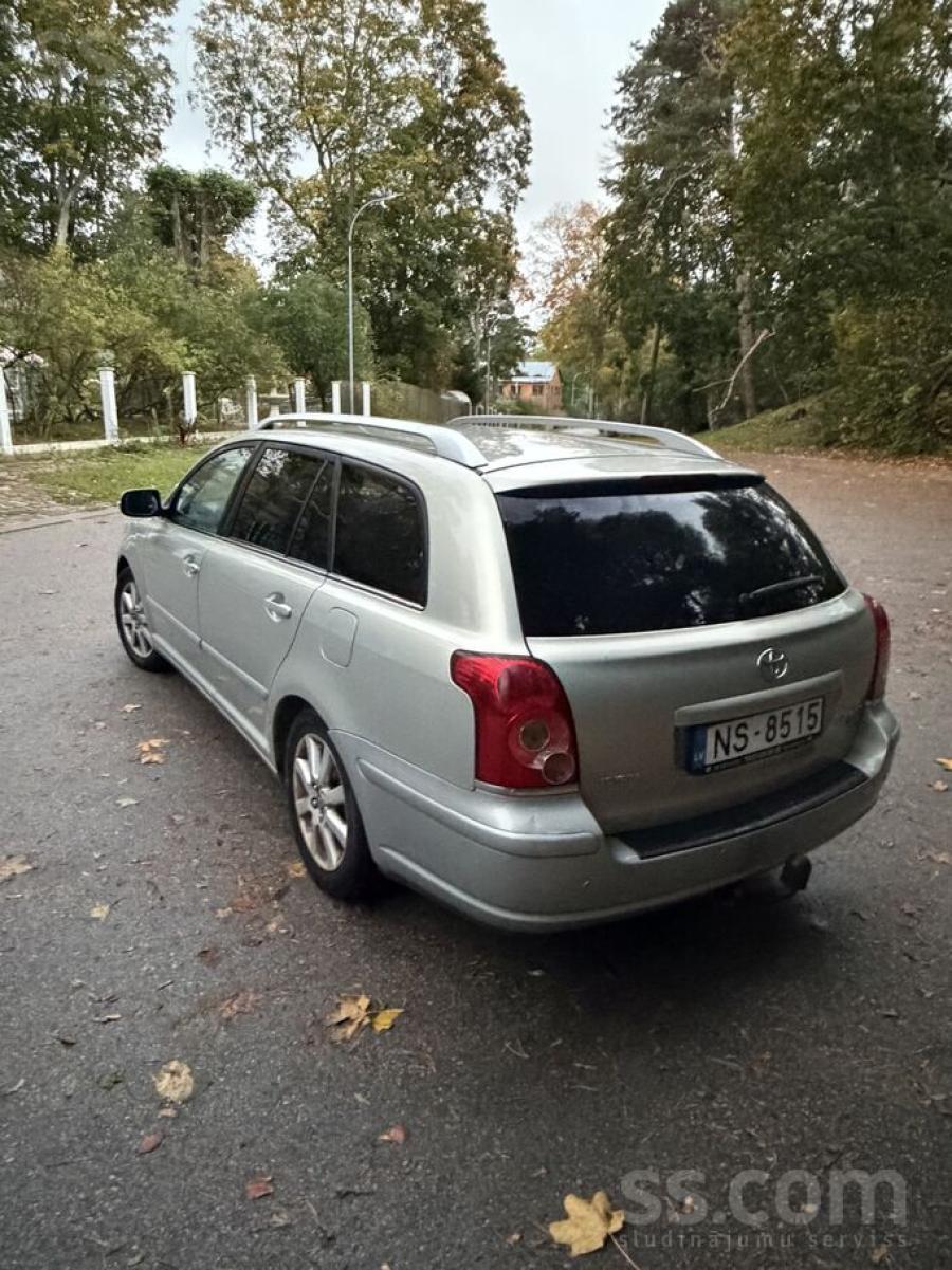 Pelēks Toyota Avensis 2007 Rīga, ar dzinēja tilpumu 2.00 L un nobraukumu 343 tūkst. km par 1900 €, foto 5 vietnē AUTOMOTO.COM.LV