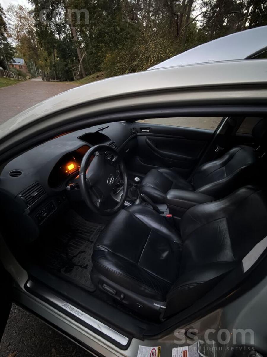 Pelēks Toyota Avensis 2007 Rīga, ar dzinēja tilpumu 2.00 L un nobraukumu 343 tūkst. km par 1900 €, foto 8 vietnē AUTOMOTO.COM.LV