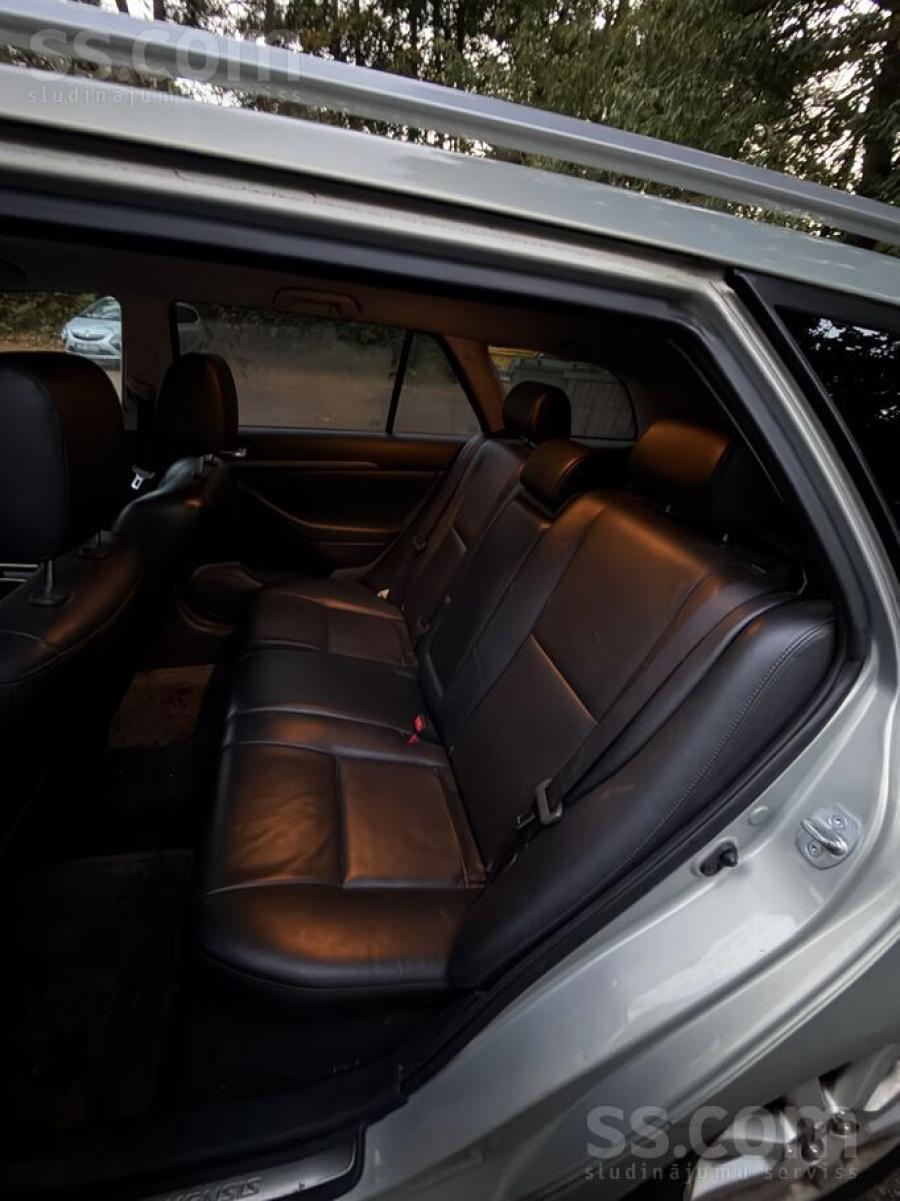 Pelēks Toyota Avensis 2007 Rīga, ar dzinēja tilpumu 2.00 L un nobraukumu 343 tūkst. km par 1900 €, foto 9 vietnē AUTOMOTO.COM.LV