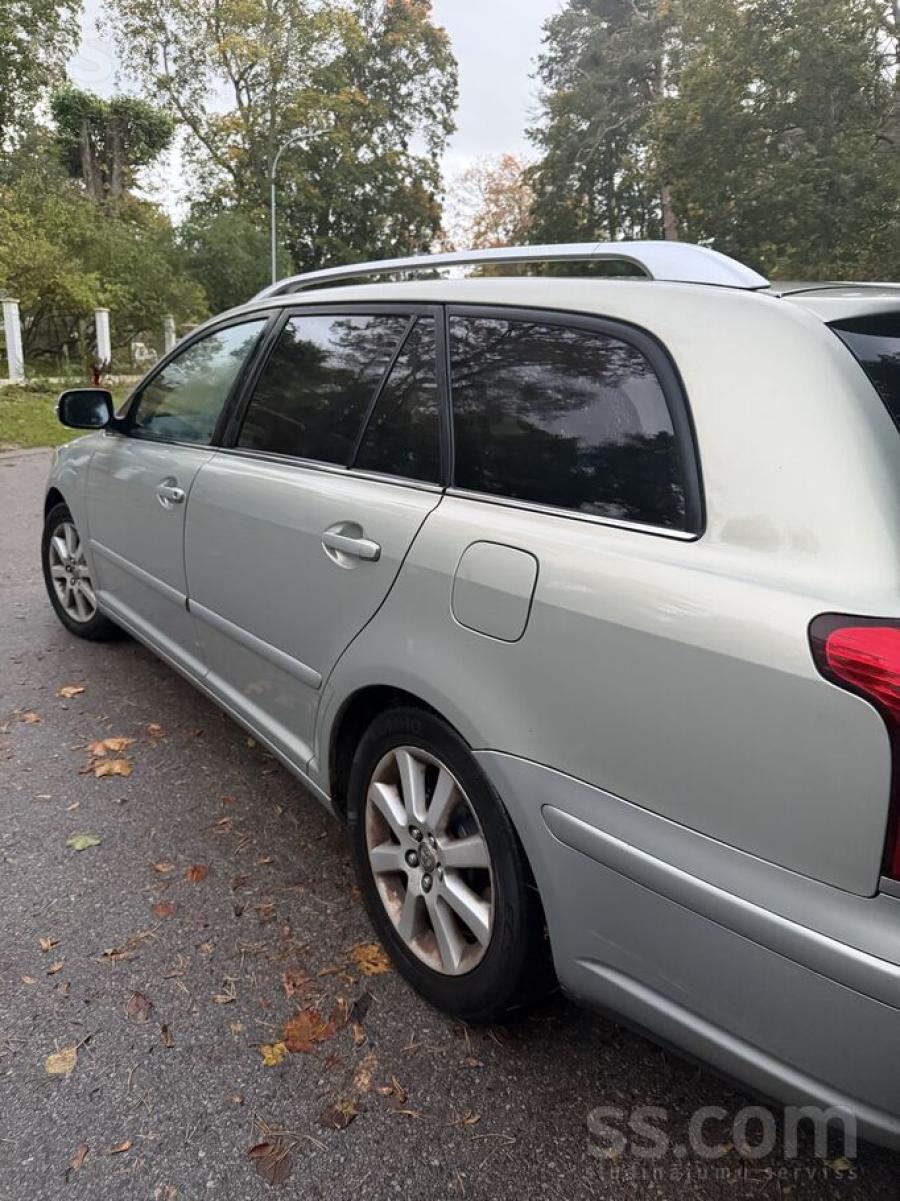 Pelēks Toyota Avensis 2007 Rīga, ar dzinēja tilpumu 2.00 L un nobraukumu 343 tūkst. km par 1900 €, foto 14 vietnē AUTOMOTO.COM.LV